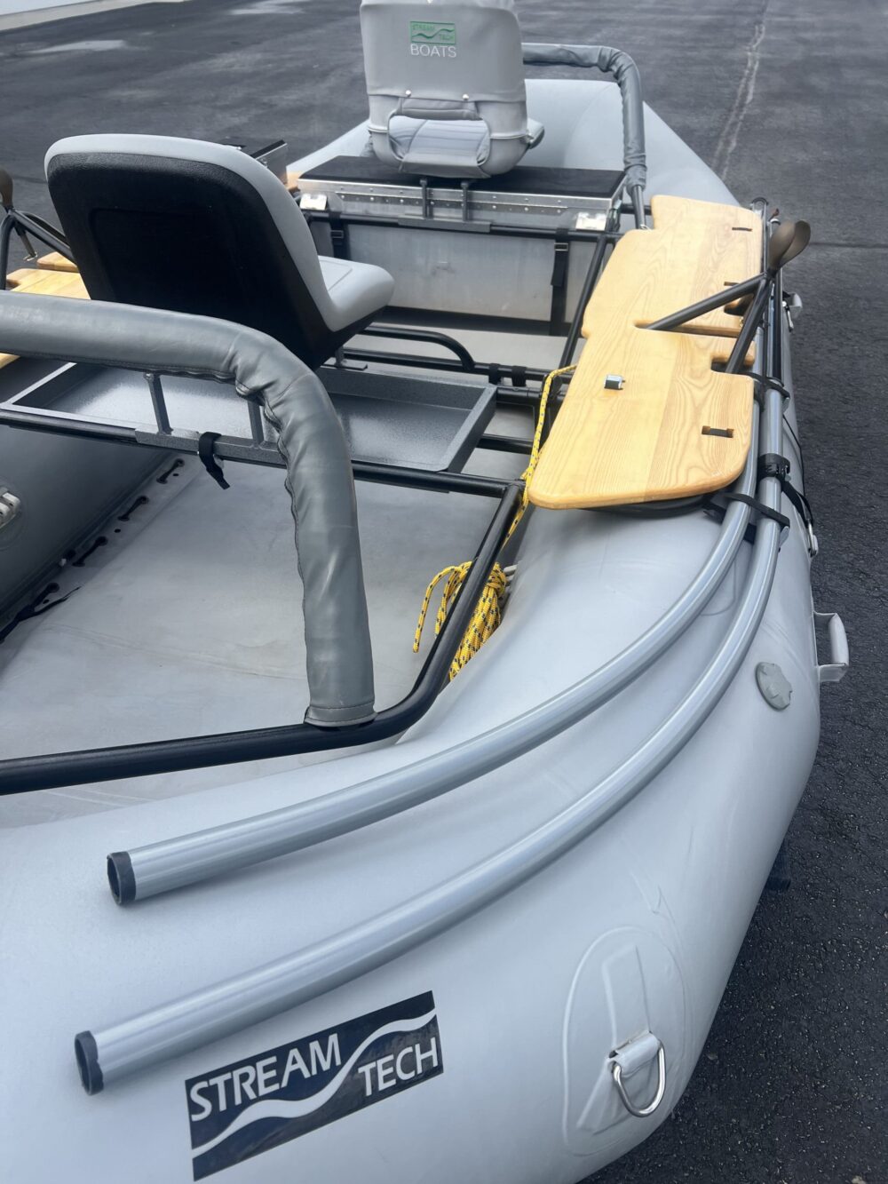 Used boat #3 media 2 - StreamTech Boats